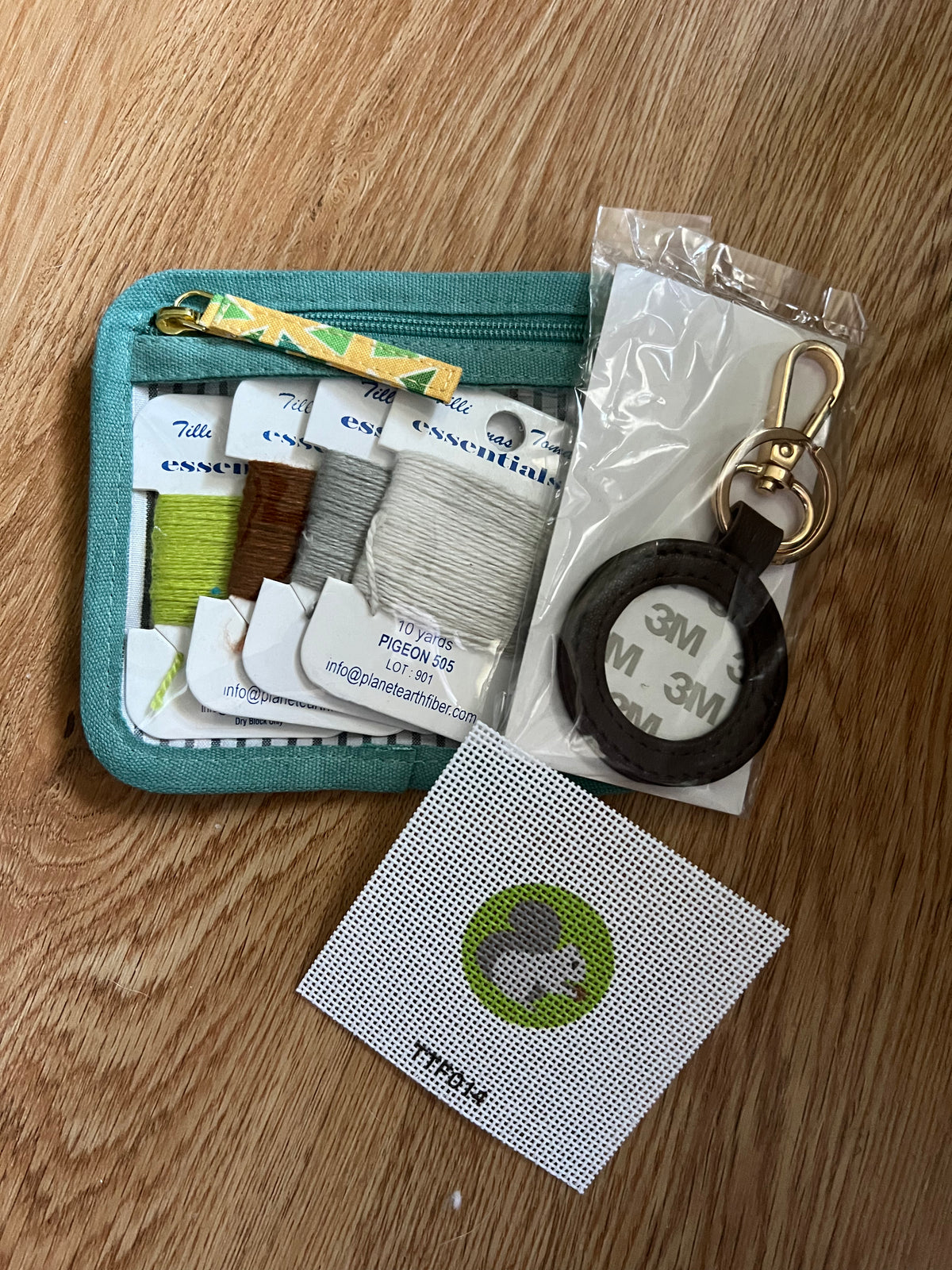Pack N Go Key Fob Kit Squirrel — Needlepoint Junction