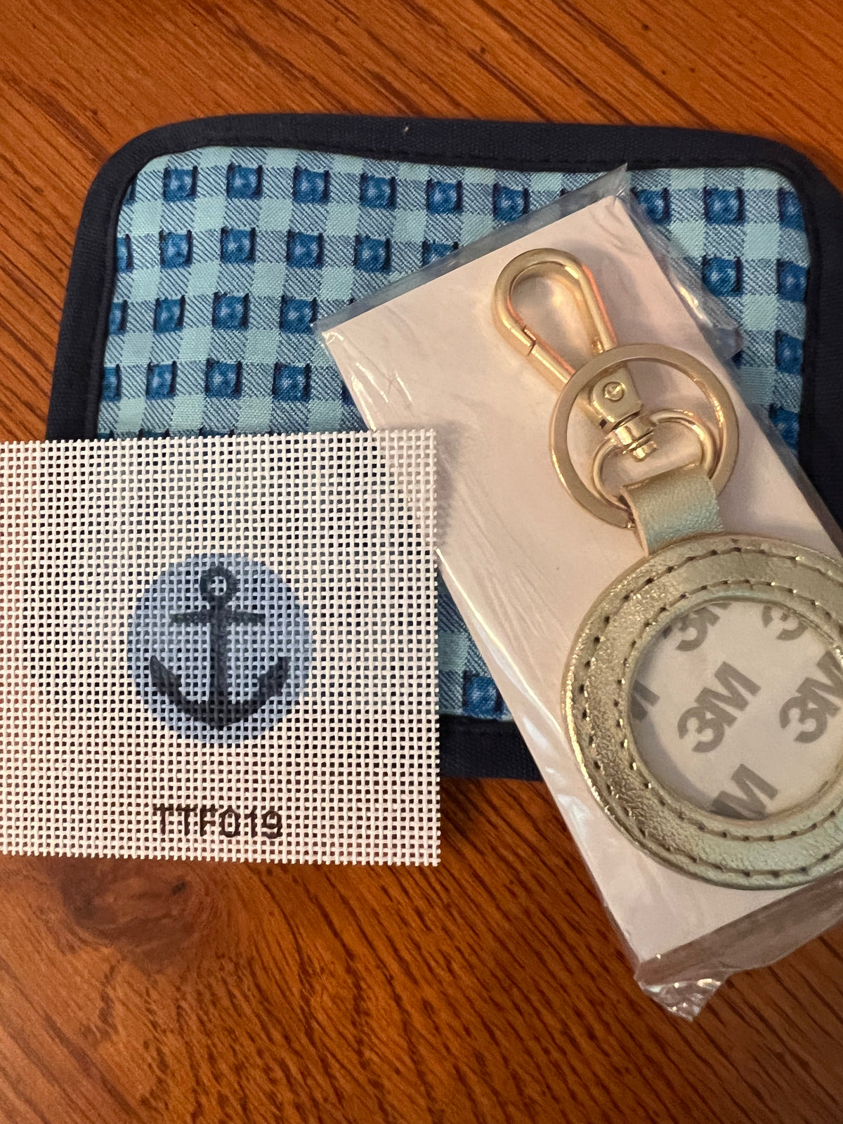 Pack N Go Key Fob Kit Anchor — Needlepoint Junction